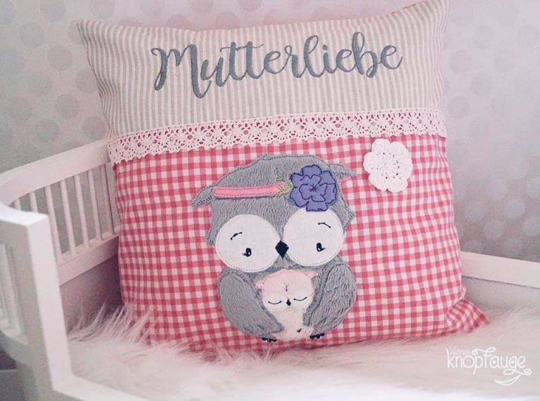 Mutterliebe Erna und Baby Lilly - xaxeludesign